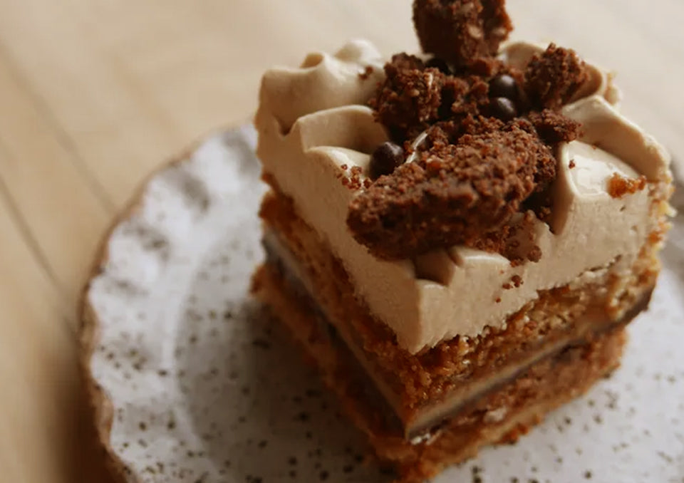 White Coffee Opera – Sucre Du Jour